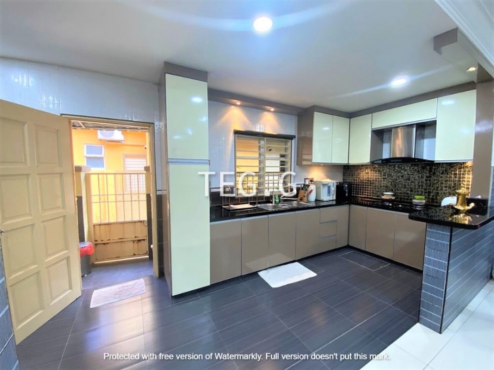 Fully Renovated Kemuning Utama Kota Kemuning Shah Alam 2Sty House